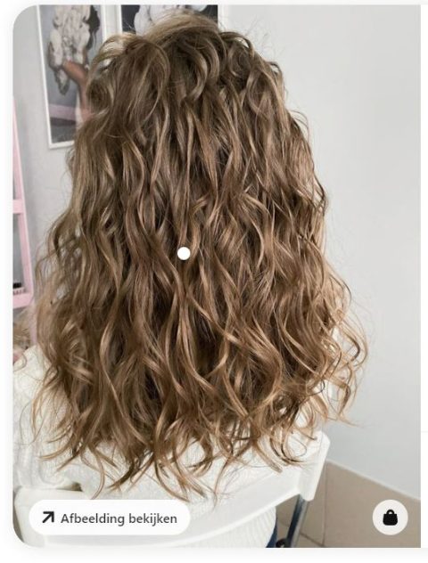 15 Prachtige lang haar kapsels met laagjes aan de voorkant - Vrouw & Passie